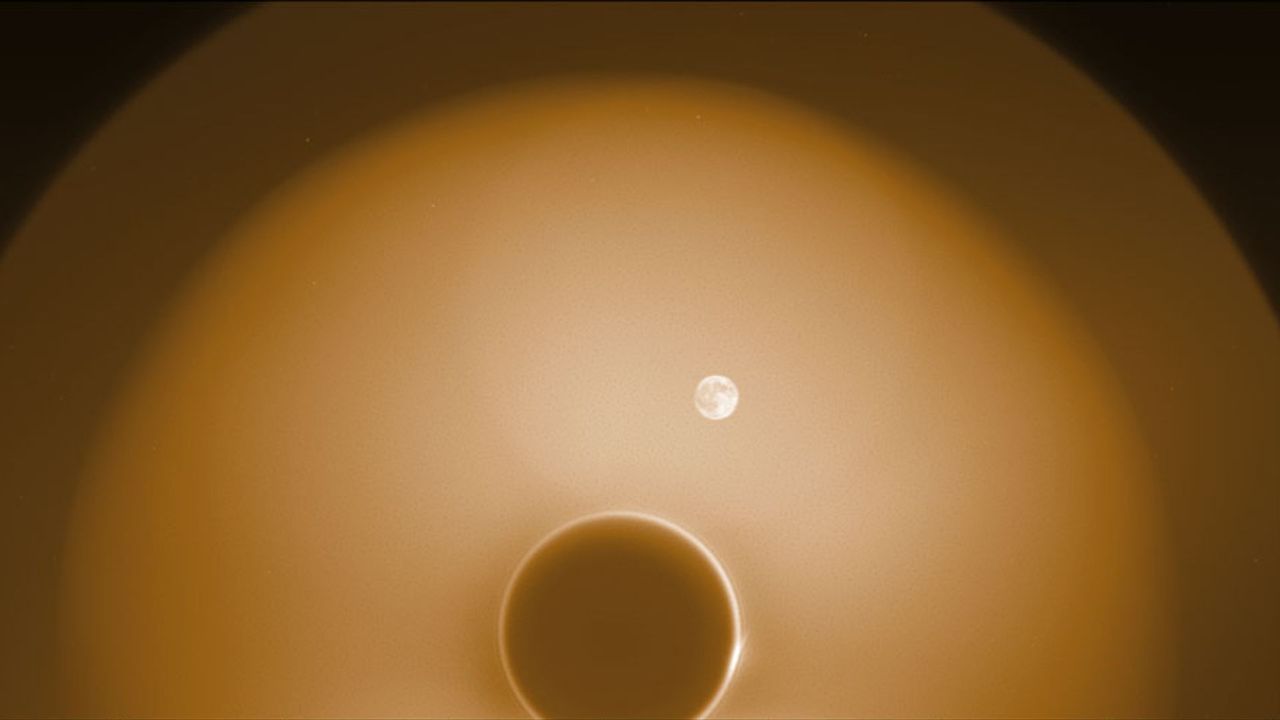 Una foto de la Luna nueva, como no la habías visto antes, gracias al ...